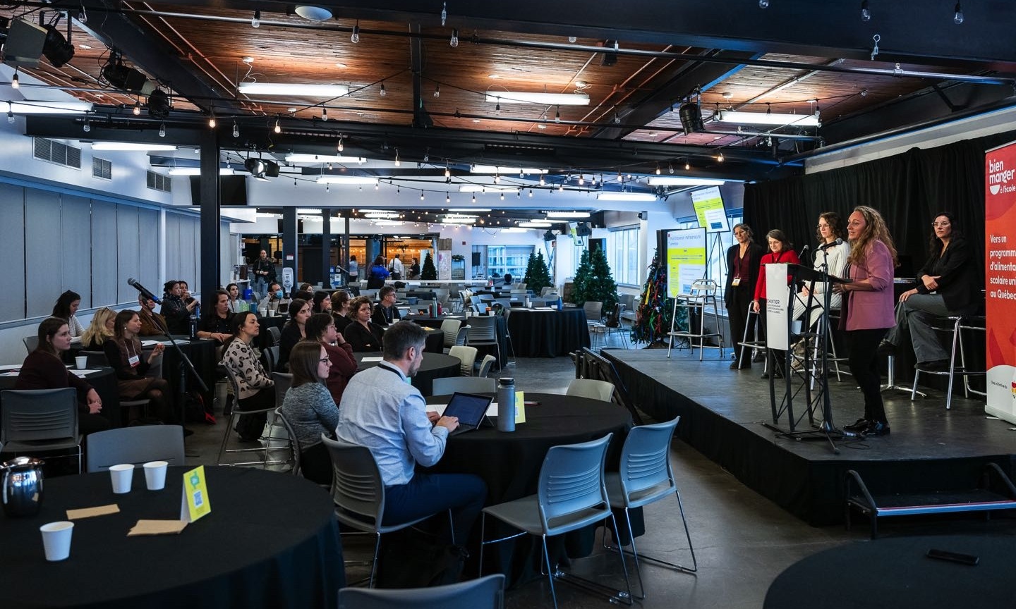Avancée historique pour un Programme d’alimentation scolaire universel ...